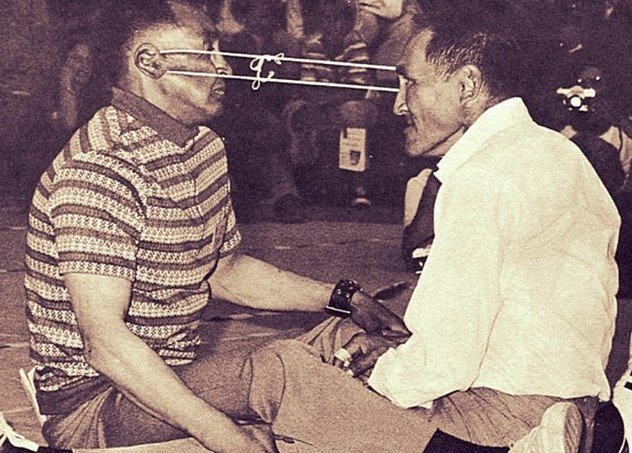 EAR PULL, KULAK ÇEKME YARIŞMASI - ABC SPOR